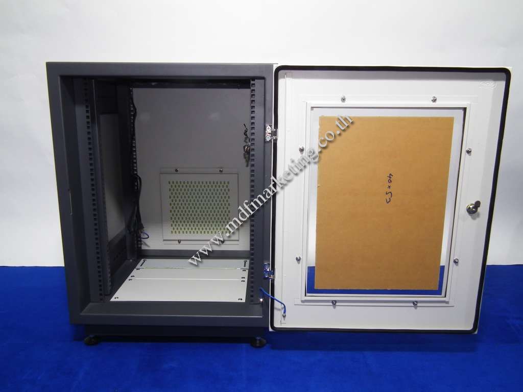 ตู้แร็คตั้งพื้นมีประตู Closed rack 15U H=80, W=60 ,D-60 cm